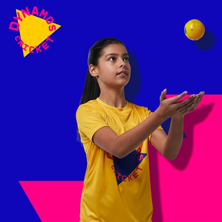 Yorkshire Cricket Board - News - Dynamos is a big hit for girls!