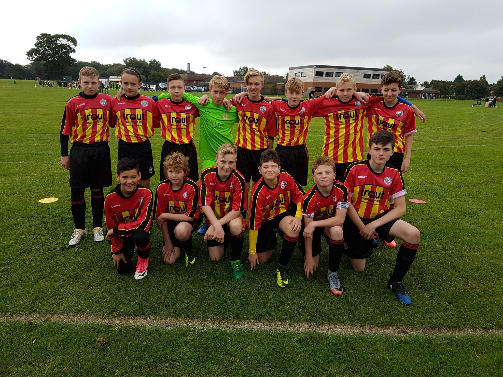 Dunton & Broughton Rangers FC 5 vs. 1 Thurnby Willows - 7 February 2016 ...