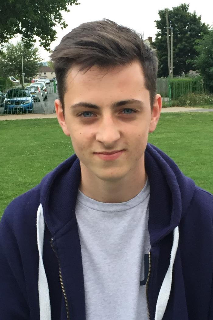 David Powis's Instagram, Twitter & Facebook on IDCrawl